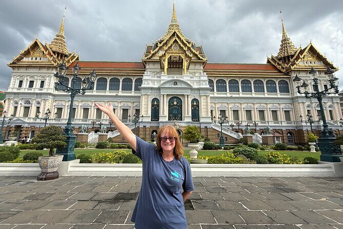 Private Tour Grand Palace, Emerald Buddha and Wat Pho by Tuk Tuk - Frequently Asked Questions