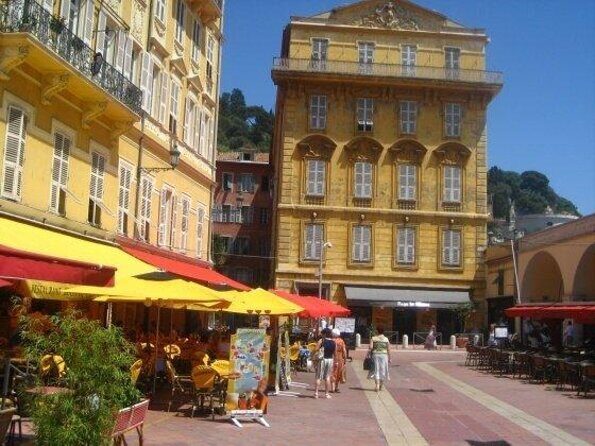Private tour guide of Nice in electric taxibikes - Introduction: A Unique Way to Discover Nice