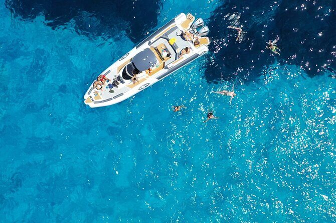 Private Tour Half Day Boat Trip in Favignana from Trapani - The Boat: Comfort Meets Style