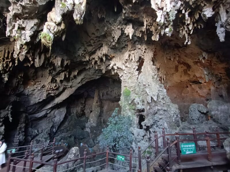 PRIVATE TOUR HALONG BAY ONE DAY with Cave, Kayaking, Sampan - Who Will Love This Tour?