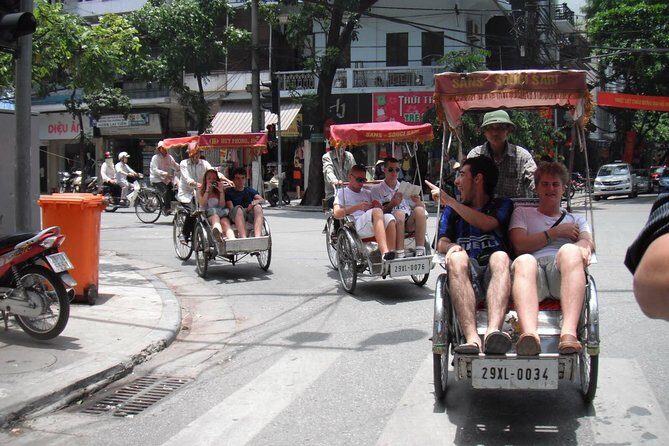 Private Tour: Hanoi City Tour Including Water Puppet Show and Cyclo Ride - Key Points