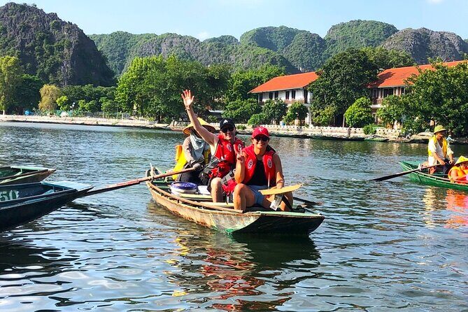 Private Tour Hanoi to Ninh Binh: Mua Caves, Tam Coc & Hoa Lu - A Detailed Look at the Tour Experience