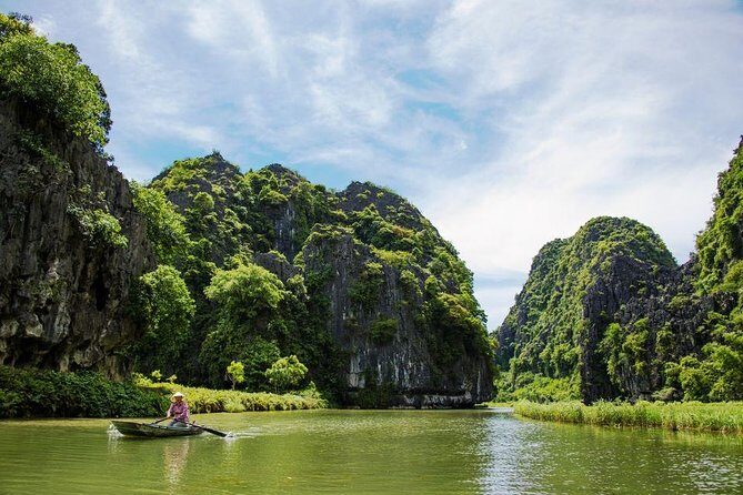 Private Tour: Hoa Lu and Tam Coc Boat and Bike Day Trip from Hanoi - Who Will Love This Tour?