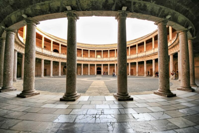 Private tour in all complete complex of Alhambra with ticket - A Detailed Look at the Private Alhambra Tour with Ticket