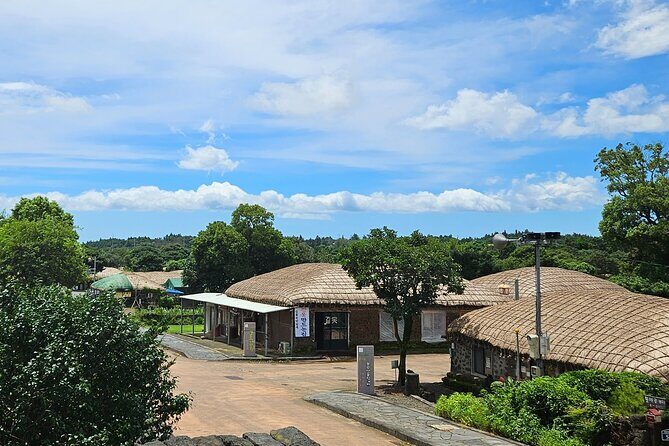 Private Tour in Jeju Island All Inclusive with Lunch - The Sum Up