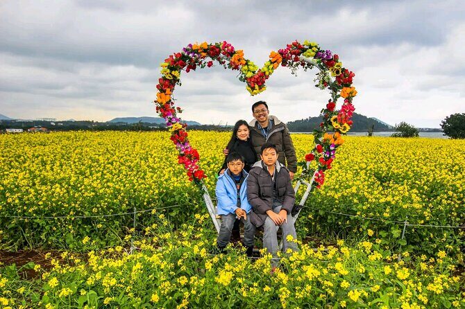 Private Tour in South and East in jeju island - Sangumburi Crater