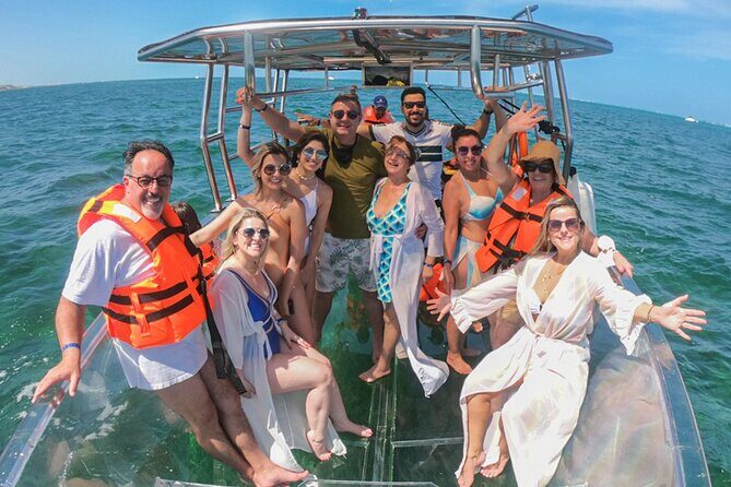 Private Tour in Transparent Boat by Nichupte in Cancun - An In-Depth Look at the Tour
