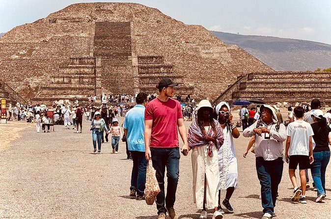 Private Tour in VAN Mexico City to Teotihuacan Pyramids - Authentic Experiences and Cultural Insights