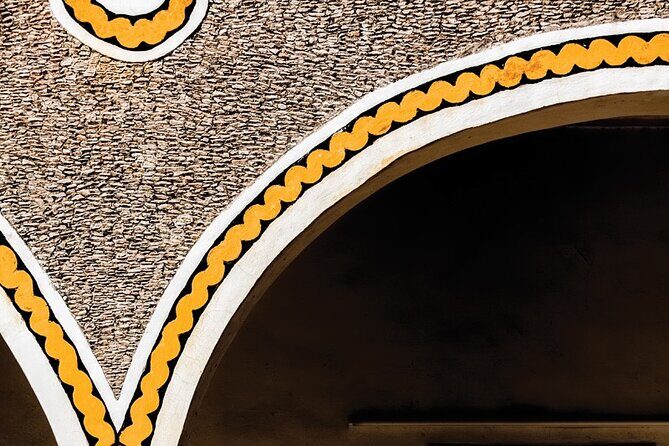 Private Tour Izamal and its ruins plus Mayan Handcraft Workshop - FAQs