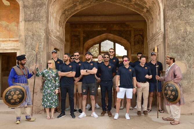 Private Tour: Lahore Full Day Customized Guided Trip - Frequently Asked Questions