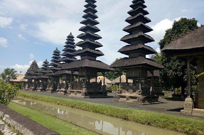 Private Tour: Leke-Leke Waterfall, Handara gate & Iconic Temples - The Sum Up