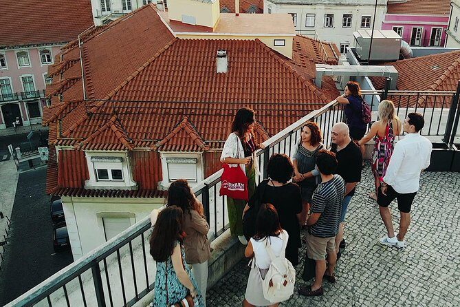 Private Tour: Lisbon Sunset Walking Tour with Fado Show and Dinner - Alfama: The Heartbeat of Fado