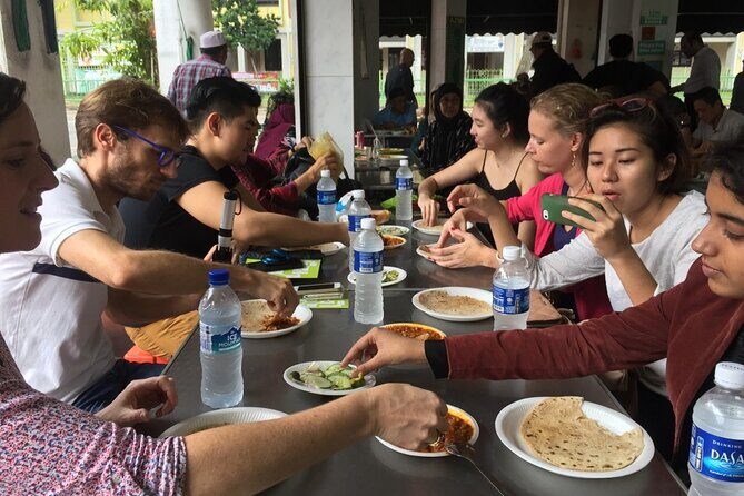 Private Tour: Lunch with the Locals. The Ultimate Singapore food tour - Key Points