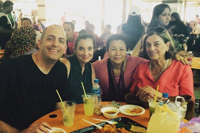 Private Tour: Lunch with the Locals. The Ultimate Singapore food tour - FAQs