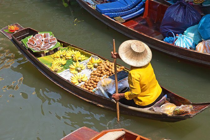 Private Tour: Maeklong Railway Market and Damnoen Saduak Floating Market - An Up-Close Look at the Experience