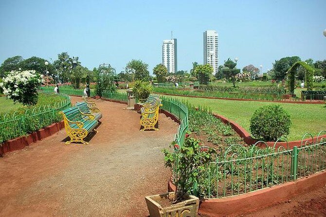 Private Tour: Malabar Hill, Mani Bhavan and Dhobi Ghat in Mumbai - What’s the Value?