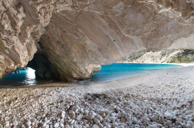 Private Tour: Melissani, Drogarati & Myrtos Swim Stop - FAQ
