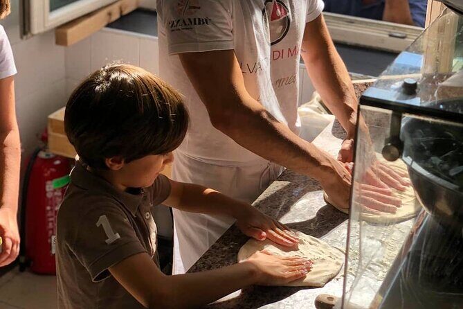 Private Tour: Naples Food Tasting Tour by Vintage Vespa - Who Should Consider This Tour?