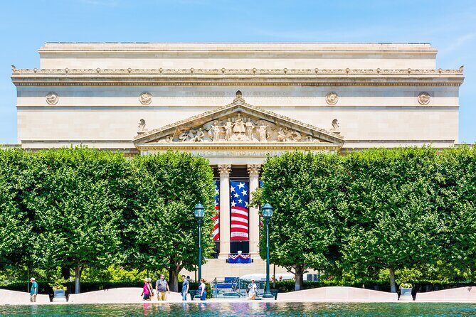 Private Tour National Archives Building - Analyzing the Price and Value