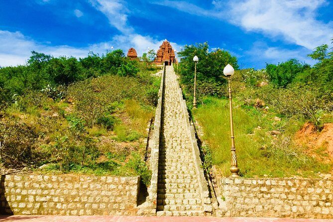 Private Tour Nha Trang To Bau Truc Pottery Village And The PoKlong Garai Towers - An In-Depth Look at the Itinerary
