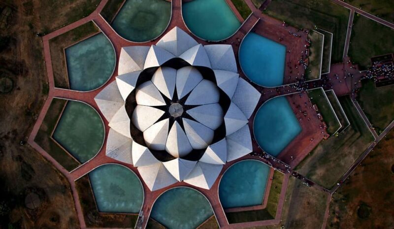 Private Tour of Akshardham, Iskcon & Lotus Temple - Delhi - Exploring the Spiritual Heart of South Delhi