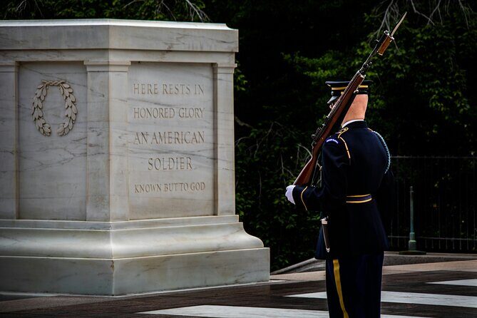 Private Tour of Arlington DC National Cemetery with Hotel Pickup - Key Points
