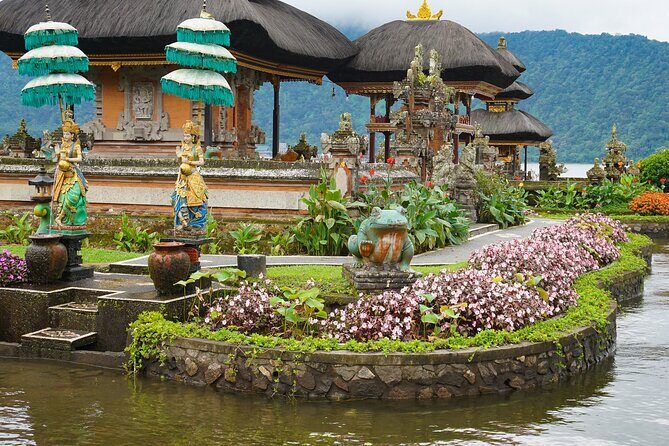 Private Tour of Balis Temples, Jungles & Hidden Gems - Transportation and Practical Details