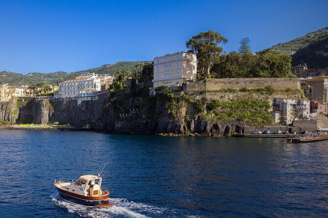 Private tour of Capri - What’s Included and Excluded