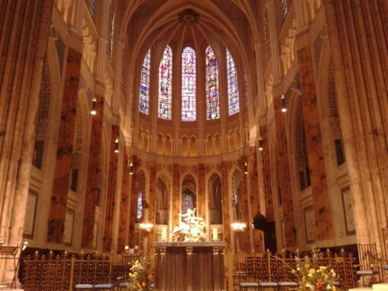Private tour of Chartres town from Paris - Who Should Consider This Tour?