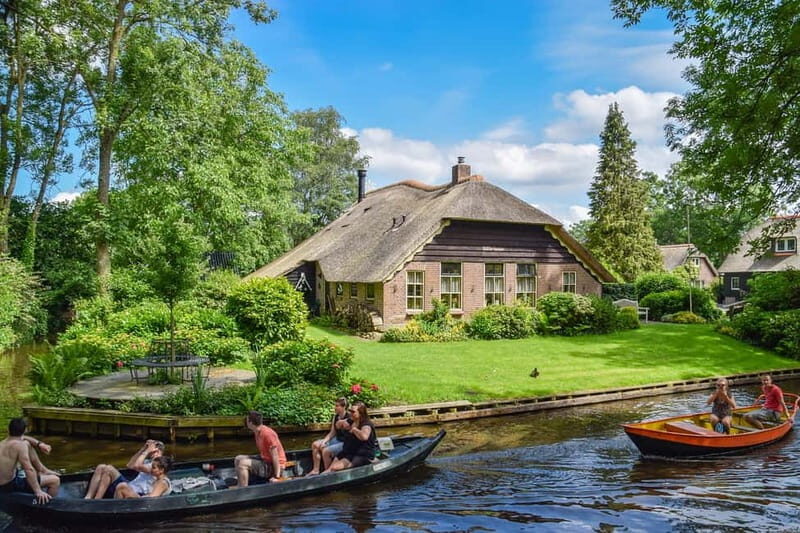 Private Tour of Giethoorn (Dutch Venice) & Batavia Land - An In-Depth Look at the Tour Experience