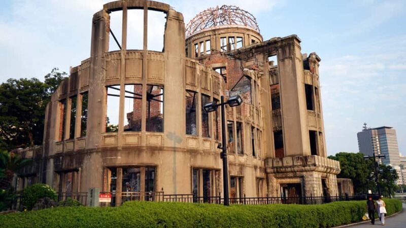 Private Tour of Hiroshima Peace Park & Miyajima Island - Exploring Hiroshima Peace Park & Miyajima Island: An In-Depth Review