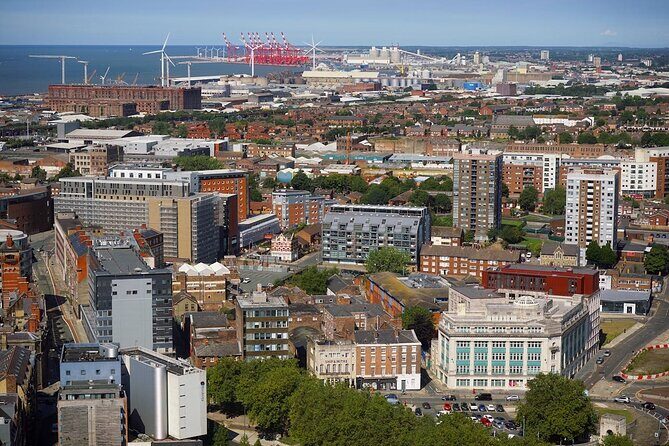Private Tour of Liverpool with Guide and Vehicle - Key Points