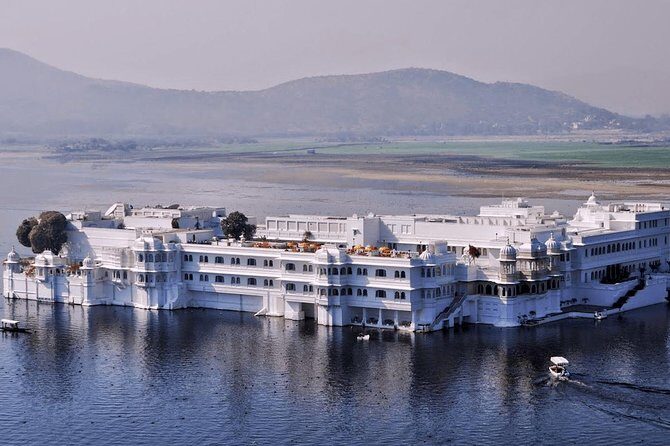 Private tour of Must visit places in Rajasthan with Taj Mahal - Frequently Asked Questions