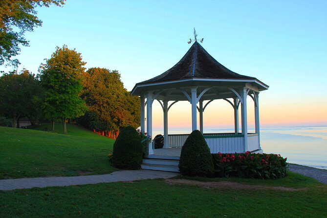 Private Tour of Niagara Falls with Niagara City Cruise - Who Should Book This Tour?
