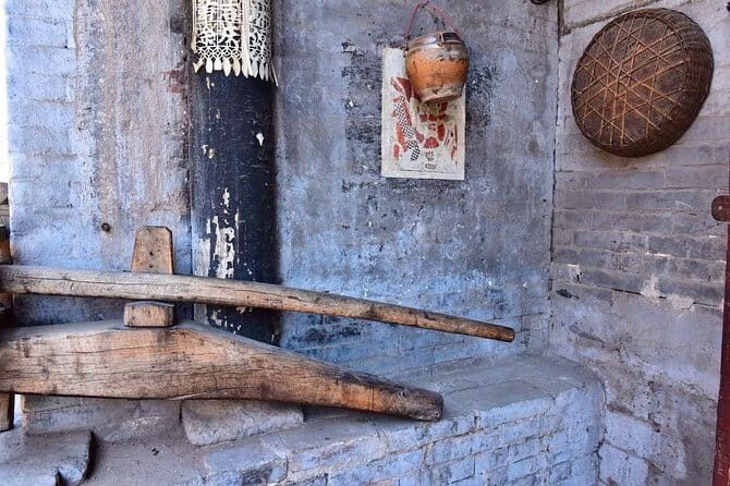 Private Tour of Pingyao Ancient City, Qiao's Family Compound,Shuanglin Temple - Frequently Asked Questions