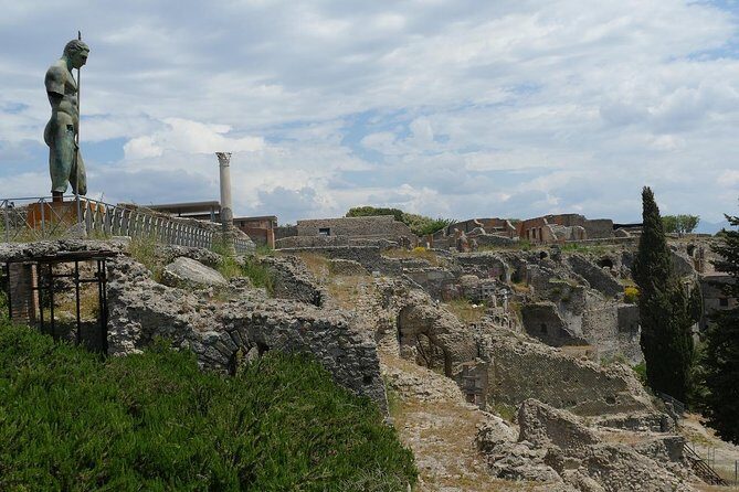 Private Tour of Pompeii with official tour guide and skip the line tickets - Practical Details: What to Expect