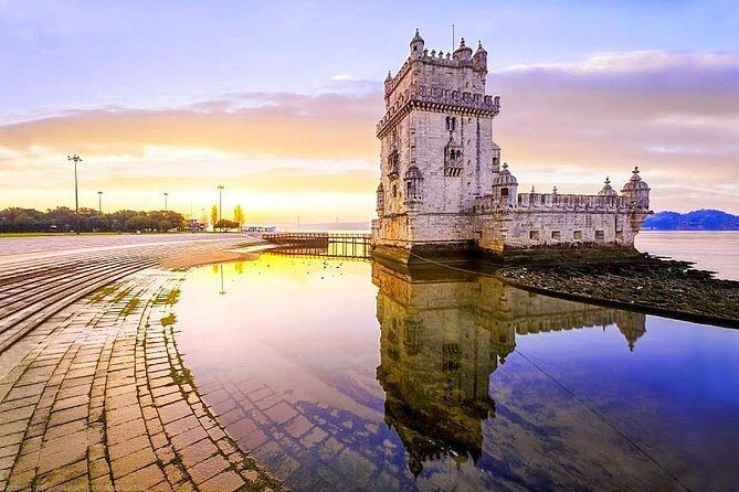 Private tour of Portugal 5 days from Lisbon - Guides and Customer Experiences