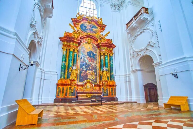 Private Tour of Salzburg's Old Town from Munich by Train - Key Points