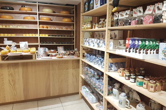 Private Tour of Simonehoeve Cheese Farm and Clog Factory - What the Tour Includes and What It Doesn’t