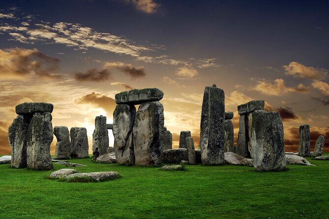 Private Tour of Stonehenge and Salisbury Cathedral - What to Expect from This Full-Day Adventure