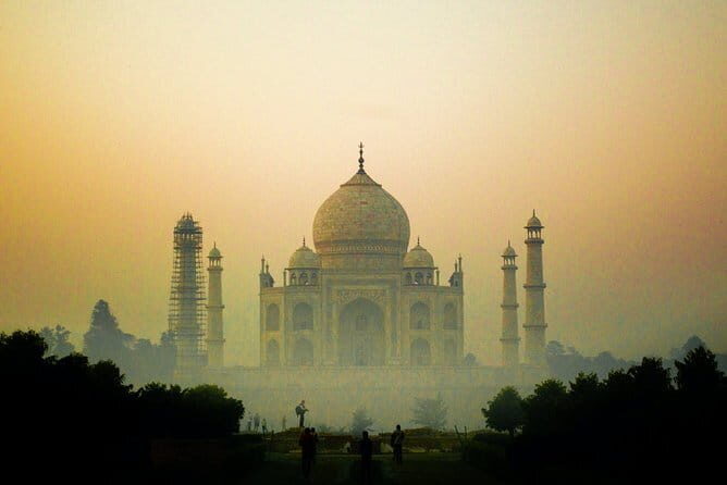 Private Tour of Taj Mahal, Agra Fort And Fatehpur Sikri From Agra - Key Points