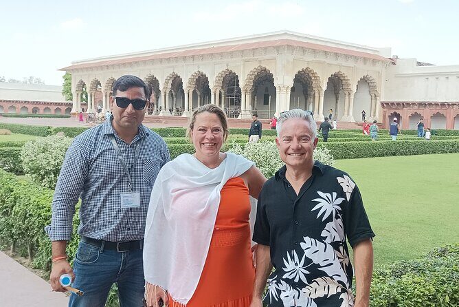 Private Tour Of Tajmahal From Pune Including, Car, Entrances,Meal - Lunch at a Luxury Hotel