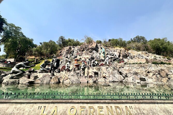 Private tour of the basilica of Guadalupe with Guadalupano museum - Key Points
