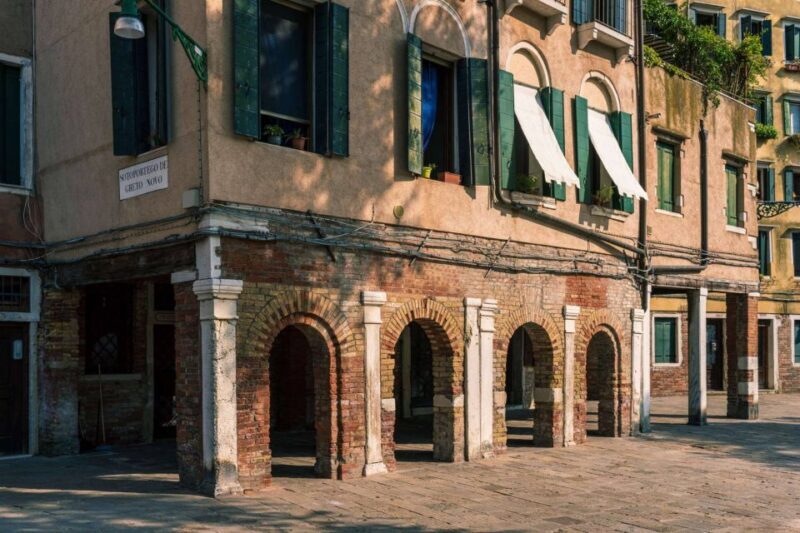 Private Tour of the Jewish Ghetto in Venice - Key Points