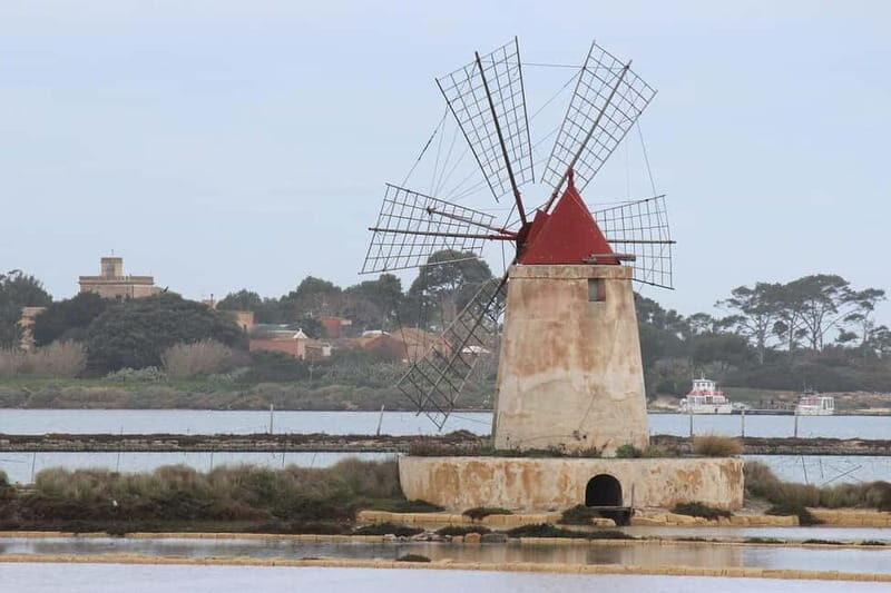 Private tour of the Stagnone of Marsala with lunch on board - Who Will Love This Experience?