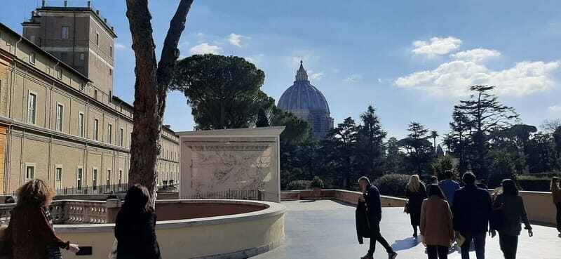 Private Tour of the Vatican and Colosseum: Rome in One Day - Key Points