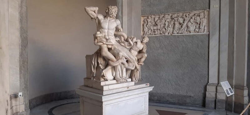 Private Tour of the Vatican and Colosseum: Rome in One Day - What Makes This Tour Stand Out?