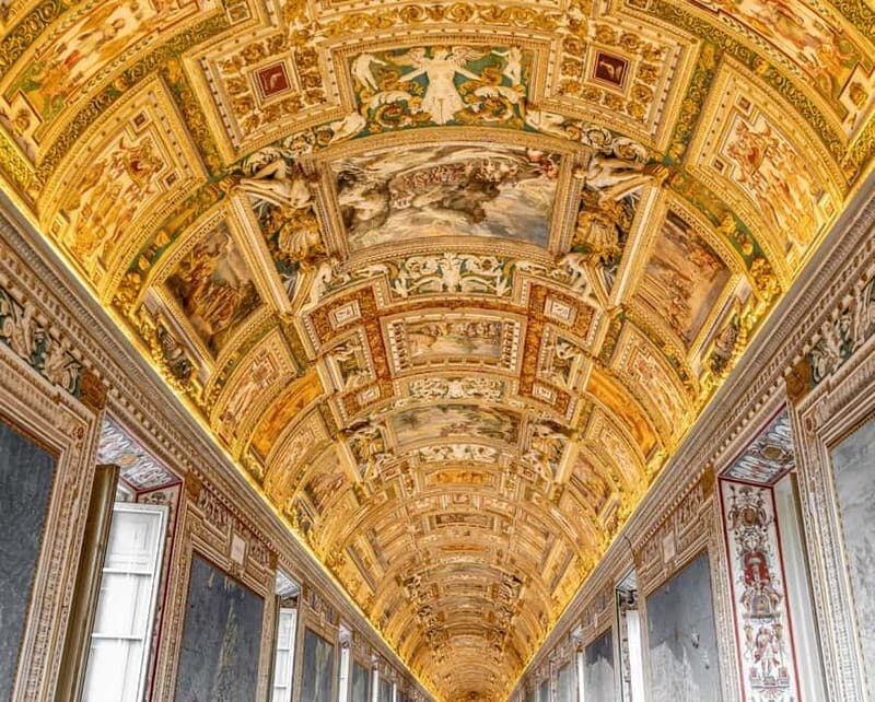 Private tour of the Vatican Museums, Sistine Chapel and Raphael Rooms - Key Points