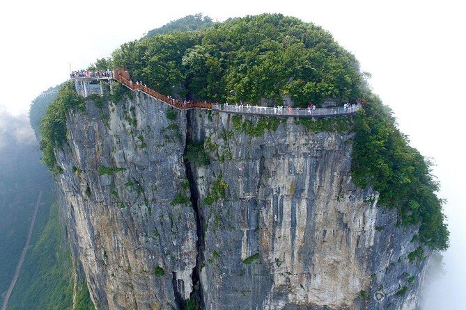 Private Tour of Tianmen Mountain Sky Walk And Glass Bridge - Key Points