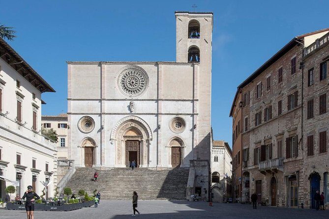 Private tour of Todi with a local guide - An Authentic Walk Through Todi: The Private Tour with a Local Guide